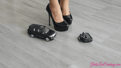 Anastasija 33 - Car Crush Challenge I: GirlsLoveCrushing.com