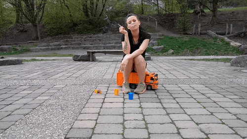 Random Crush Girls Series (Volume 1): GirlsLoveCrushing.com