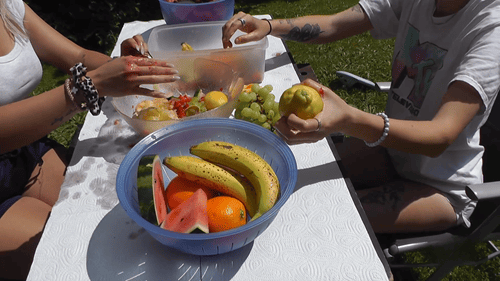 Mia & Doro - Messy Fruit Salad: GirlsLoveCrushing.com